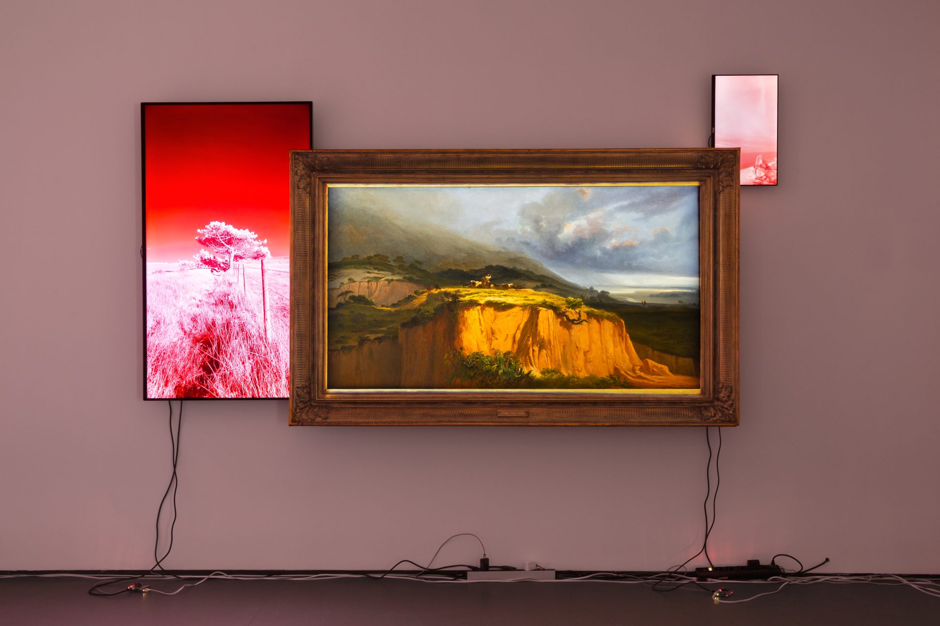 Evan Roth - Red Lines with Landscapes: Portugal - Fidelidade Arte